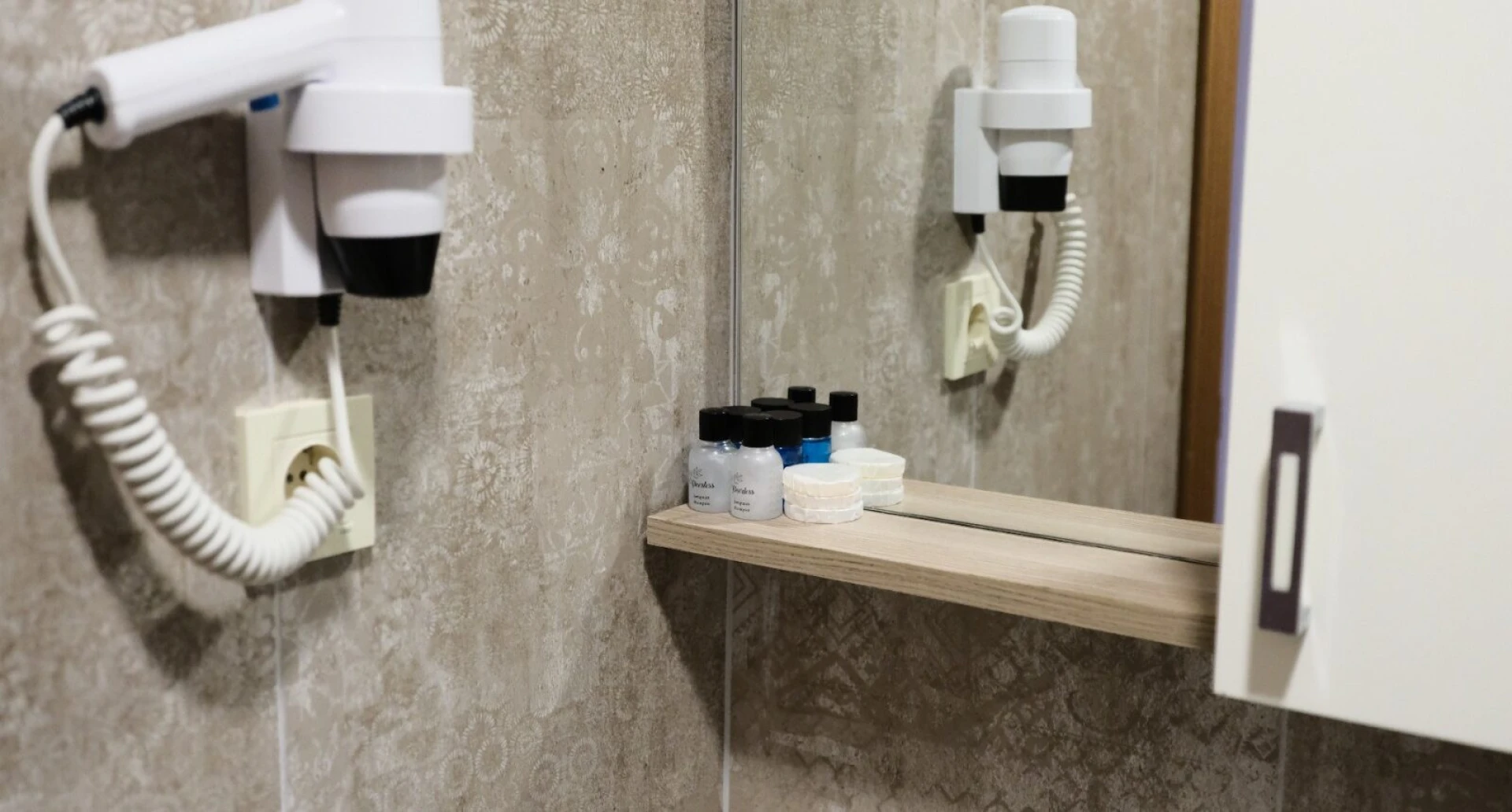 MARİNE VİEW HOTEL TW Room